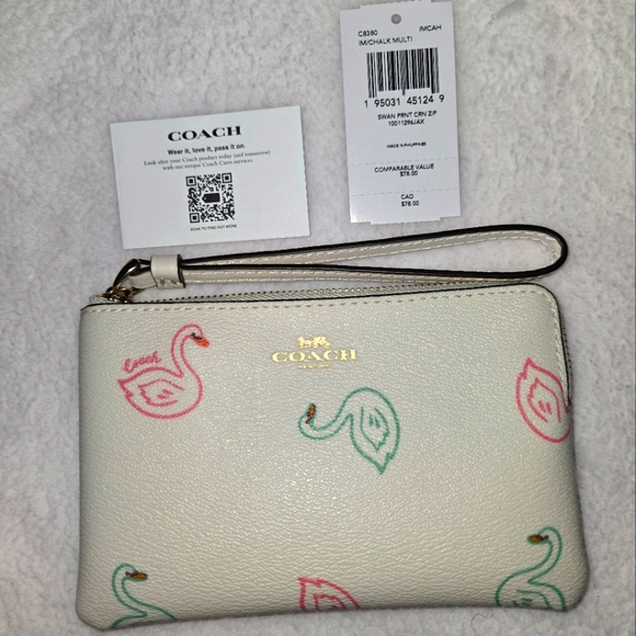 Coach | Bags | Coach White Wristlet With Swan Design | Poshmark